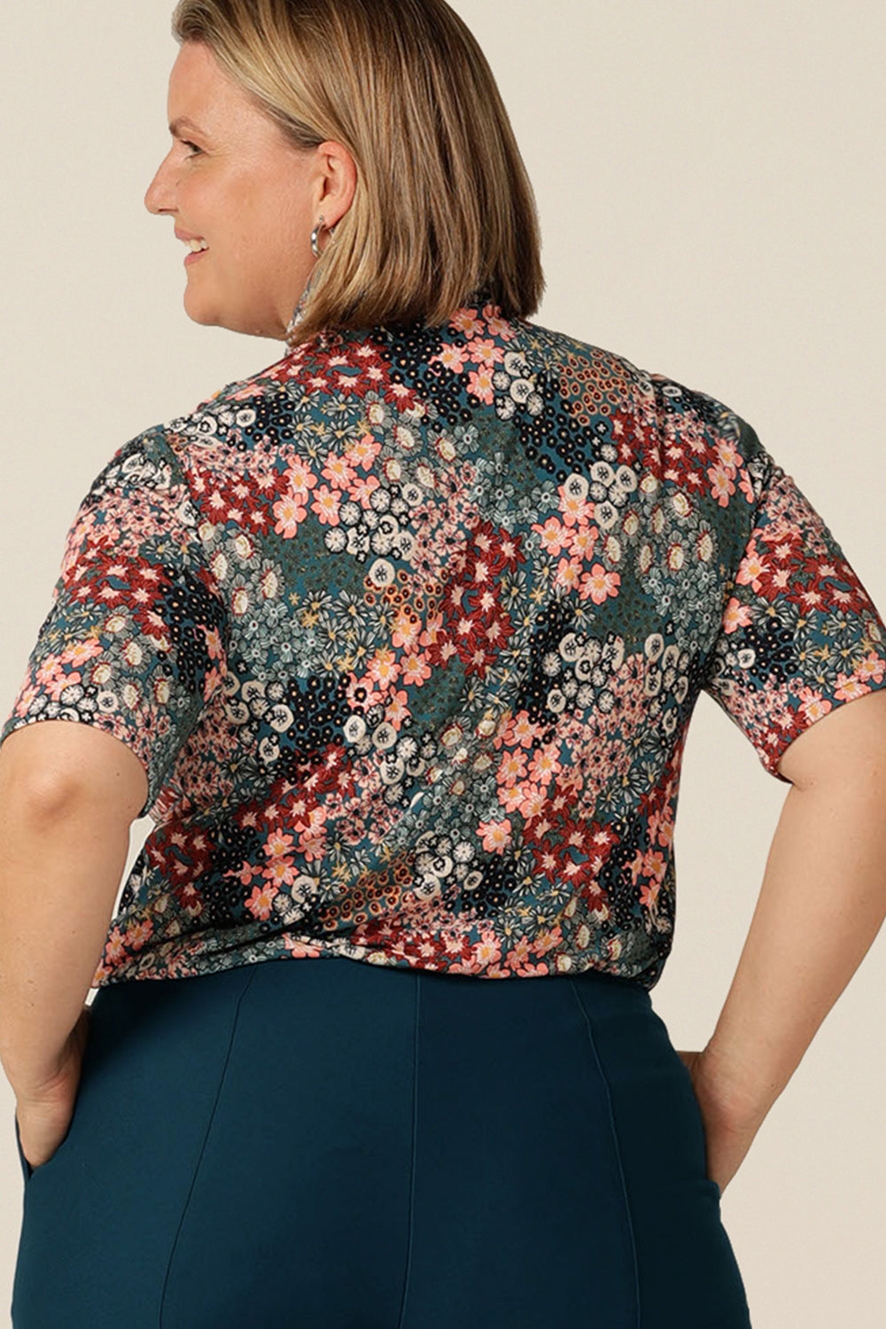 Leina & Fleur Fashion Outlet – L&F Fashion Outlet